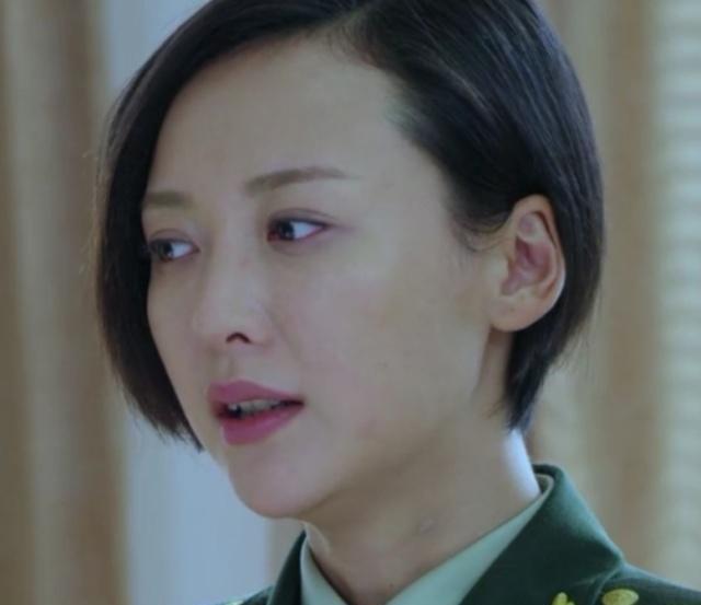 《特种兵之火凤凰》女演员近照,杨舒如花似玉,甘露居然那么美