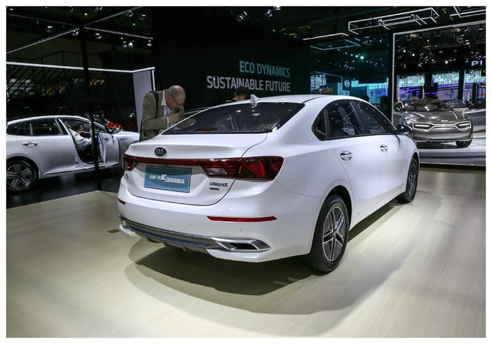 起亚K3 PHEV今晚上市 纯电续航里程80km