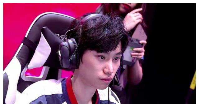 Doinb无情单杀the shy，上演迷弟的逆袭，赛后直喊