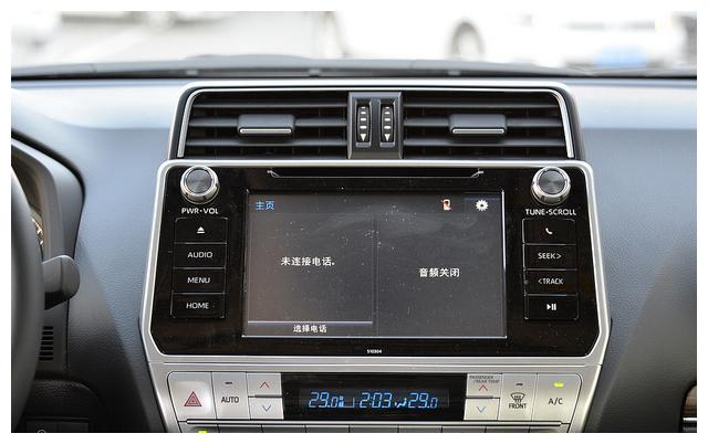 丰田这台SUV真霸道，3.5L+6AT、配四驱，开十年都不用换车