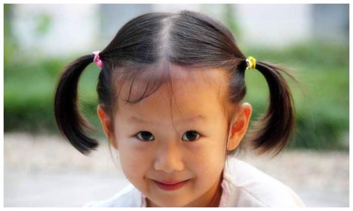 20岁女儿还和爸爸共浴:父女关系有2个雷区不能碰,否则是越界!女儿越界父女新浪新闻