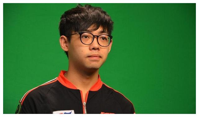 DOTA2：Maybe 拿皇生日快乐！两个天才少年的对决始终没有上演