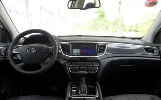 哈弗H6的新对手！搭1.5T+6AT全时四驱