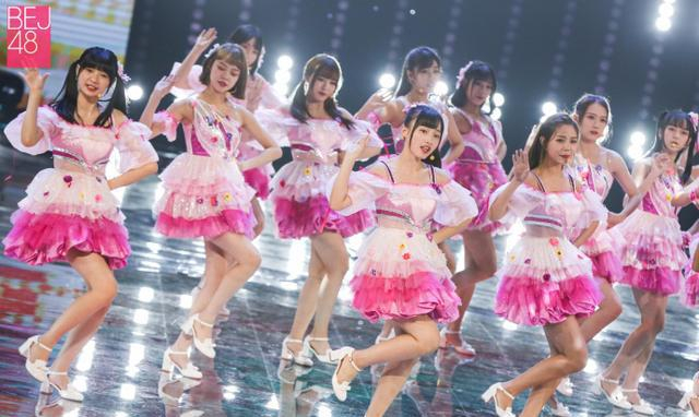 2018跨年晚会精彩落幕，SNH48再度霸占荧屏|李艺彤|跨年|李宗盛_新浪新闻