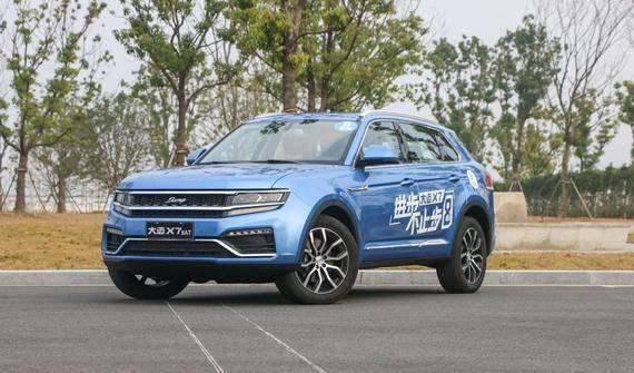 同样是8AT 大迈X7、T700谁是年终最后的杀招