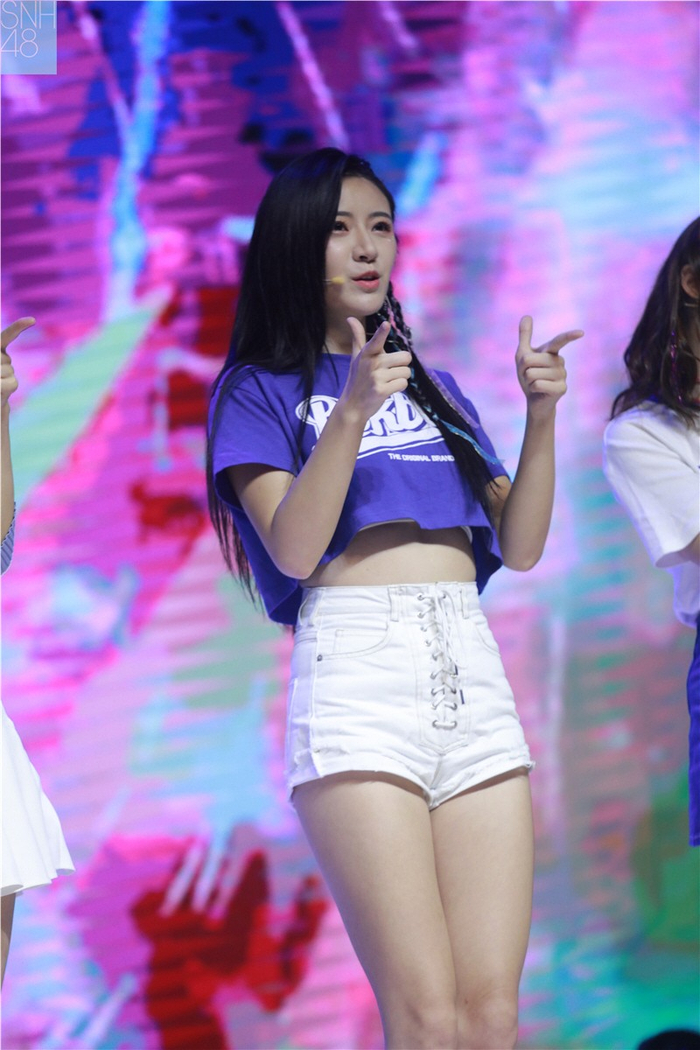 SNH48小组合HO2 、BLUEV出道首秀 全新组合闪耀来袭