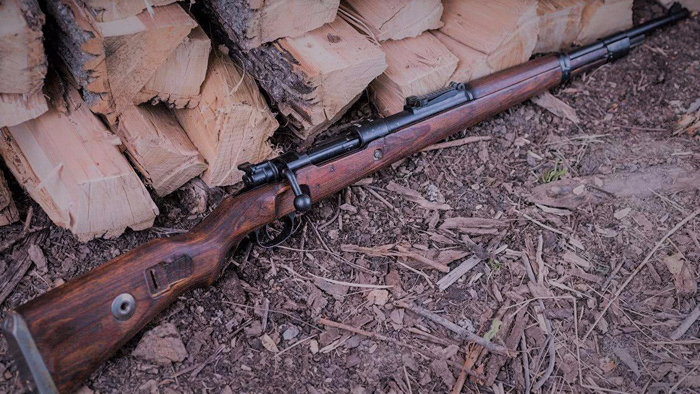 一代“鸡枪”——98K，真的是现实中的狙击枪吗？