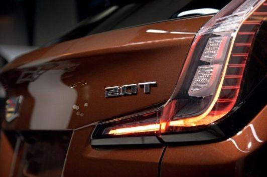 凯迪拉克发飙了！全新SUV要国产，2.0T+9AT配四驱