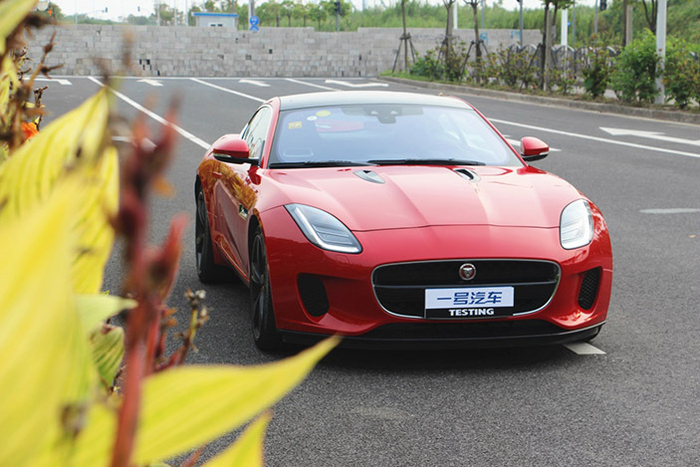 编开编聊 | 试驾F-TYPE 2.0T： 哼！四缸照样是匹真·豹子