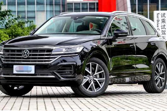 高端SUV又来一员“大将”，V6＋8AT，配空气悬架，汉兰达要小心