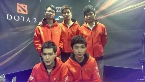 【我们的主播】DOTA界的活化石，国服四君子之首，他叫做LongDD！|DOTA|龙神|战队_新浪新闻