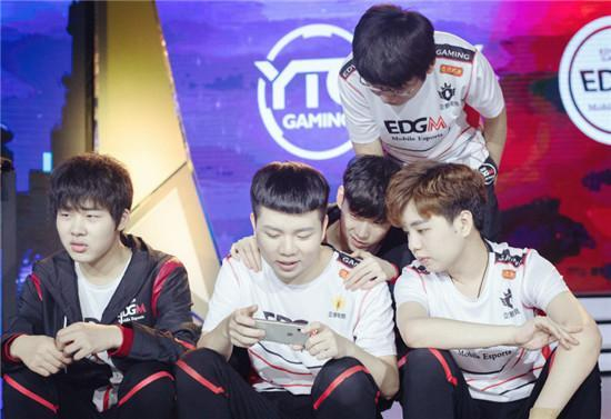 KPL: GK粉丝自闭只求打满五局, 东部晋级悬念今日揭晓