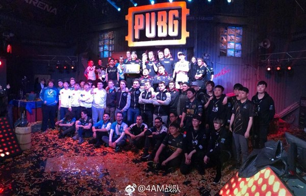 绝地求生PGI：4AM有牌面 蓝洞邀请韦神女友蜜蜂仔拍摄官方节目