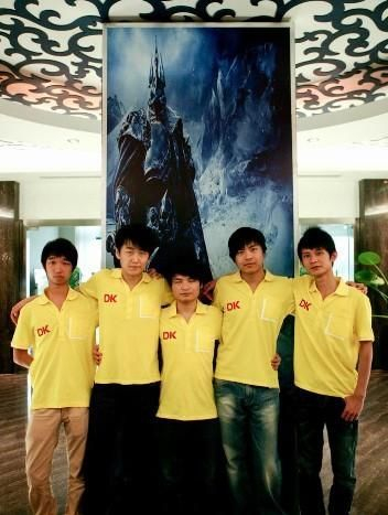 【我们的主播】DOTA界的活化石，国服四君子之首，他叫做LongDD！_新浪新闻