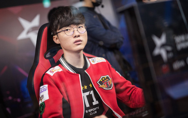 31日季后赛首轮SKT大战KSV 网友：不是皇冠哭就是Faker哭