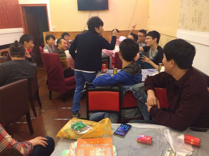 【我们的主播】DOTA界的活化石，国服四君子之首，他叫做LongDD！_新浪新闻