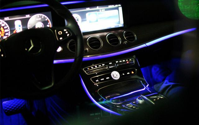 在50万这个价位区间，我选择了奔驰E300L