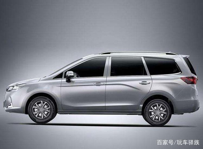自主MPV出新秀，标配ESP卖6万，宝骏730遇劲敌！