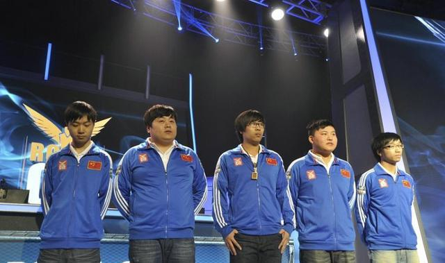 被称为“电竞汪精卫”的Tabe，其实是个很Nice的人，亲手挖掘UZI