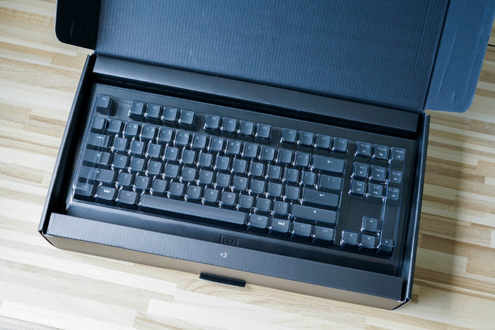 你控制他的强弱，他知道你的深浅 —— Wooting One