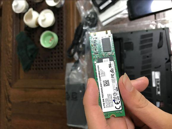 评测 战神Z7-KP7GT,GTX1060 6G独显高性能游戏本!|背光键盘|战神|固态_新浪新闻