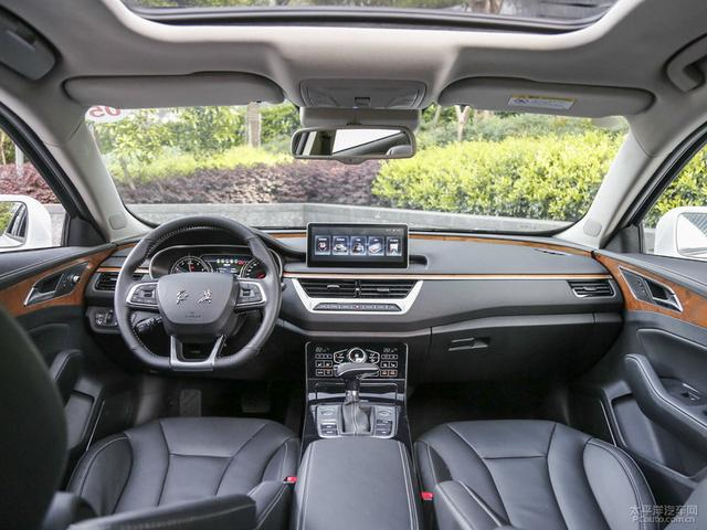 最牛的B级车！全系6AT+15个BOSE音响，格调不输百万奔驰