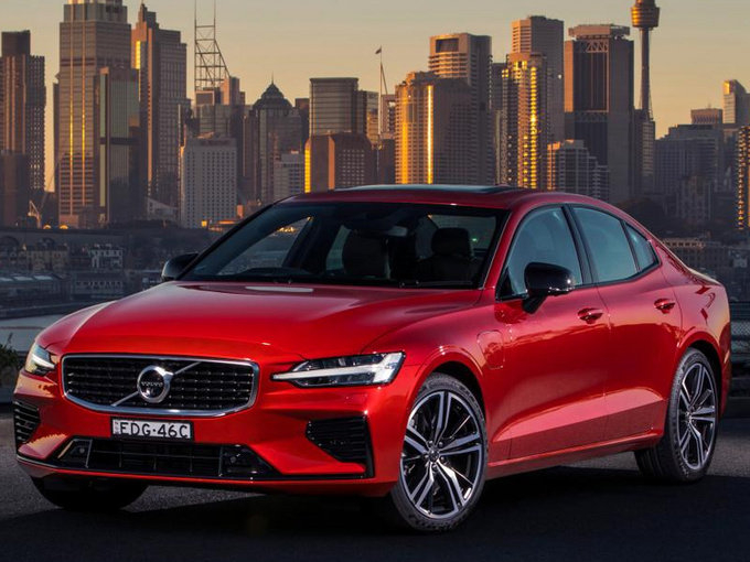 沃尔沃S60售价！比宝马3系值，油耗不足3L，A4车主看完不淡定了