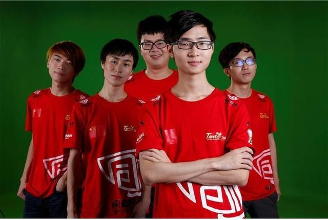 Dota2：820，不爱你，OB其余众人id与称号