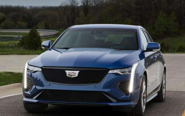 新款凯迪拉克CT4，颜值真心无敌，2.7T＋10AT性能强悍