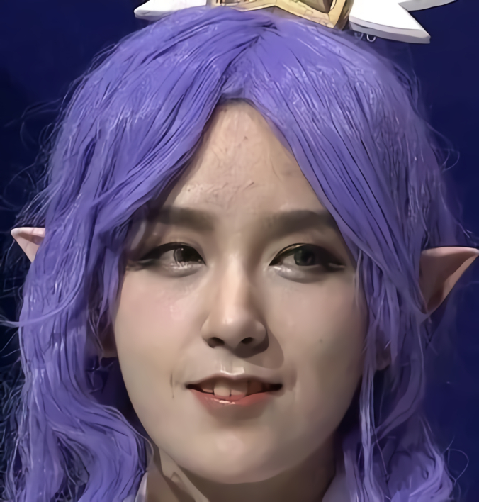 LOL：骆歆Rita丑照流出，形象差别太大，网红得靠化妆活着？