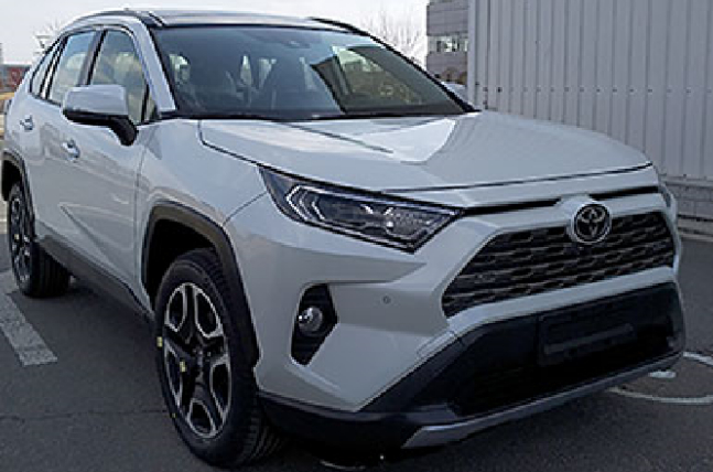 全新一汽丰田RAV4实车现身！轴距2690mm 2.0L油耗仅5.8L 配8AT
