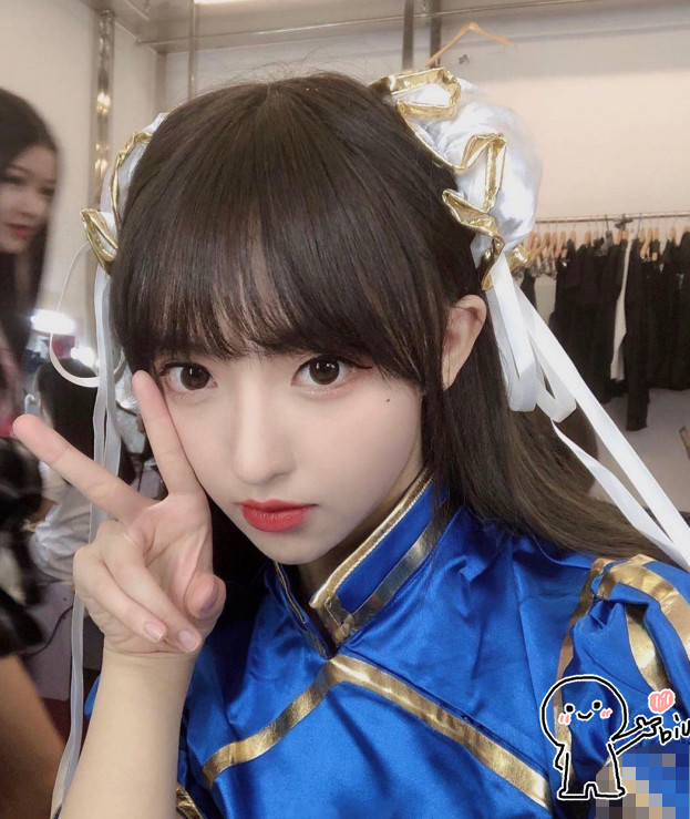 SNH48成员房蕾更新ins，晒COS春丽照片，意外撞脸程潇|程潇|撞脸|男团_新浪新闻