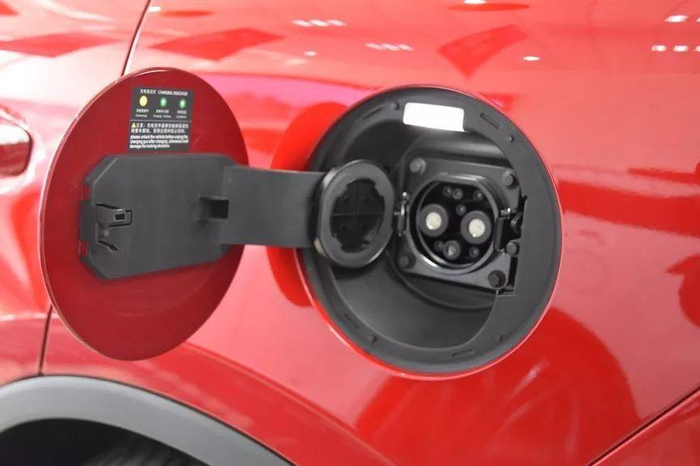 时速110km/h实测唐EV600续航，结果……