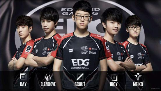 谁能拿下季后赛开门红？EDG对阵SNG，来斗鱼见证精彩时刻