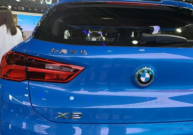 新车实拍国产宝马X2亮相成都车展，竞争奔驰GLA/奥迪Q2L
