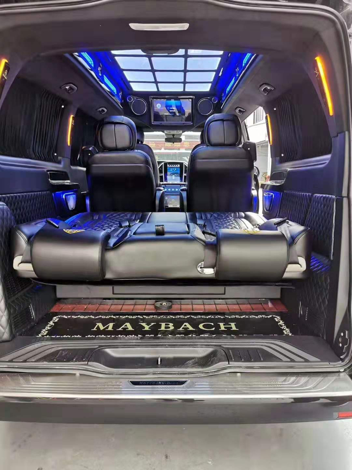 奔驰新威霆高配置升级，大空间舒适内饰，国六豪华商务车