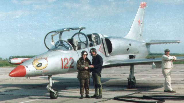 L-39信天翁教练机，来自捷克小国的航空传奇