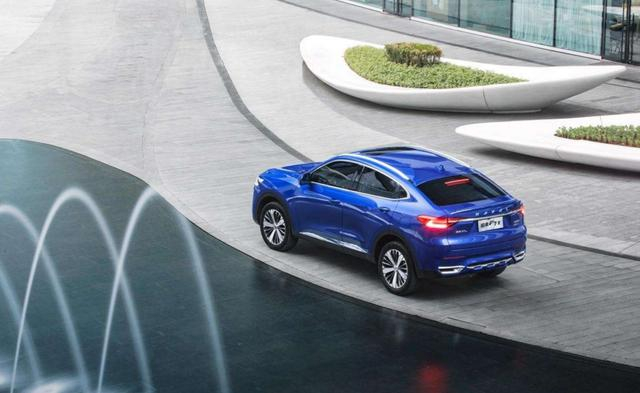 内外兼修实力领潮，轿跑SUV哈弗F7x给你极智驾趣