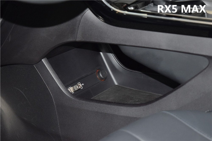 刚上市就官降1.2W！荣威RX5 MAX和长安CS75P性价比对比！