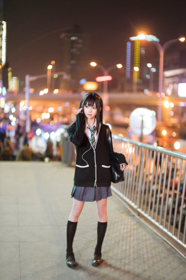 涩谷凛cos：JK服饰美女涩谷凛，果然是最美JK女神|美女|服饰|女神_新浪新闻