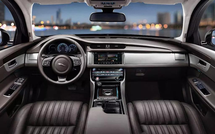 没必要非买BBA，凯迪拉克CT6和捷豹XFL，这么选就对了