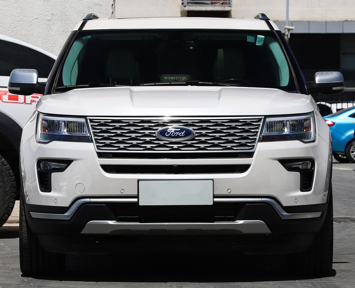 终于国产了，配3.0T V6引擎，售价仅30万，死磕丰田普拉多