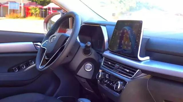 东南DX5：有里有面，这才是年轻人喜欢的SUV