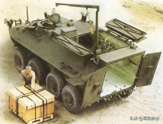 LAV-25装甲车族，从基本型到防空型，美国快速反应部队的8轮轻骑|轻骑|装甲车|基本型_新浪新闻