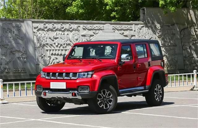 全新BJ40 PLUS，搭载长城H9的2.0T动力来了，越野能力更牛