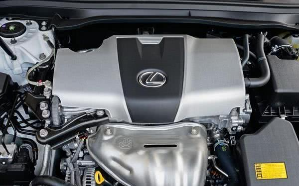 即便百公里加速12秒，雷克萨斯ES200还是卖了5万辆，加价真香