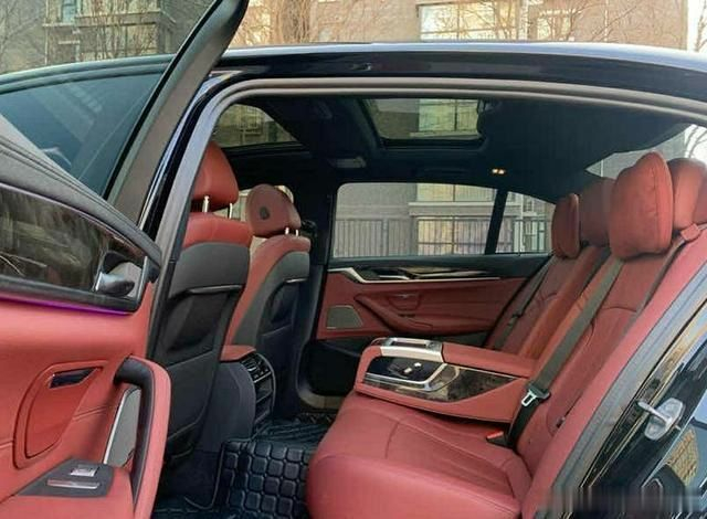 46万提了辆宝马530Li到底值不值？5230公里后，车主憋一肚子话说