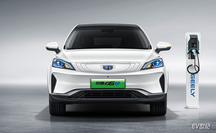 最大续航460km 吉利首款纯电动跨界SUV帝豪GSe配置曝光