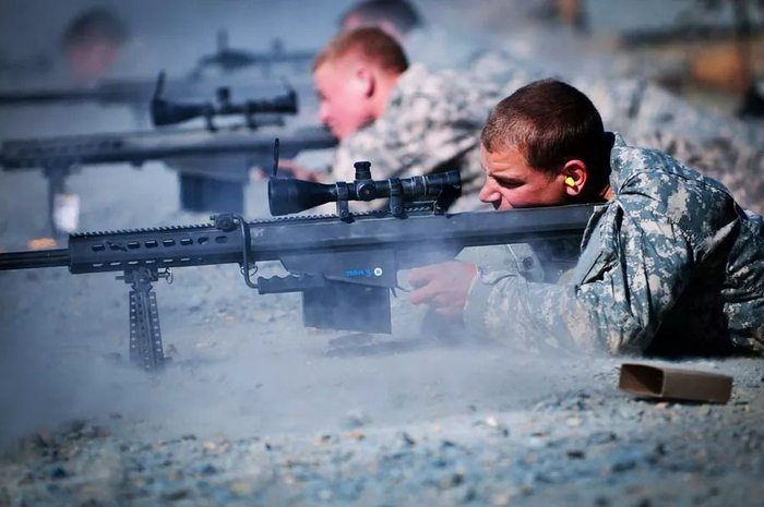 狙击之王巴雷特M82A1，威力到底多强