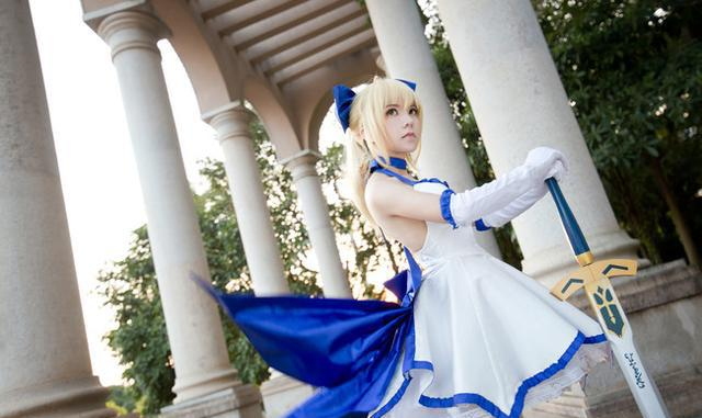 美美美 蓝百合saber cosplay